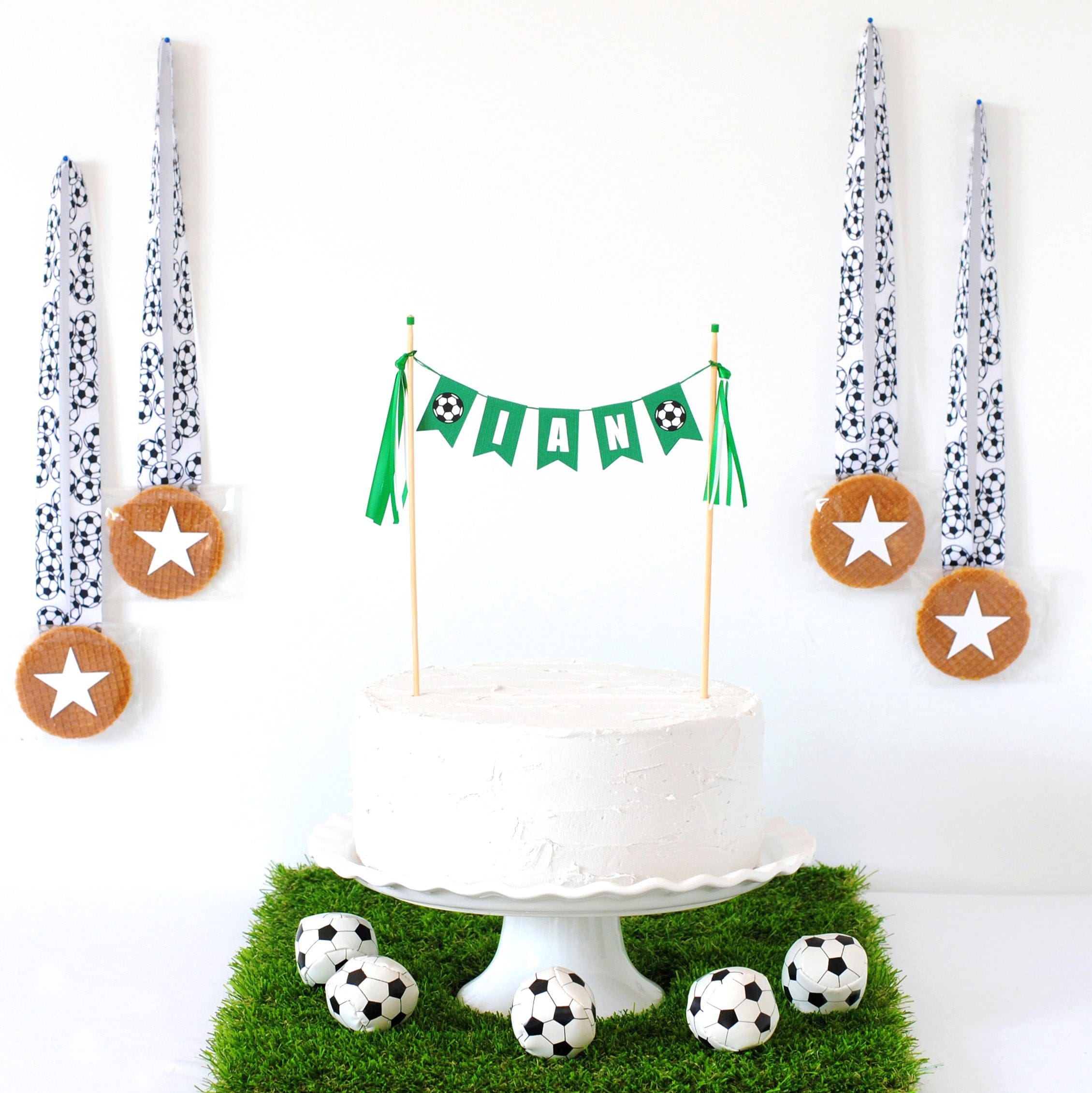 Soccer Cake Topper | Cake Toppers by Avalon Sunshine